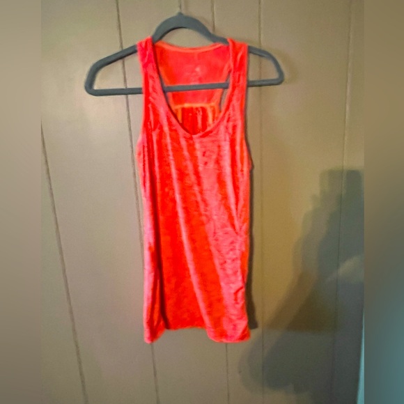 Tangerine | Tops | Tangerine Fitness Tank Top Coral Pink Orange Space ...